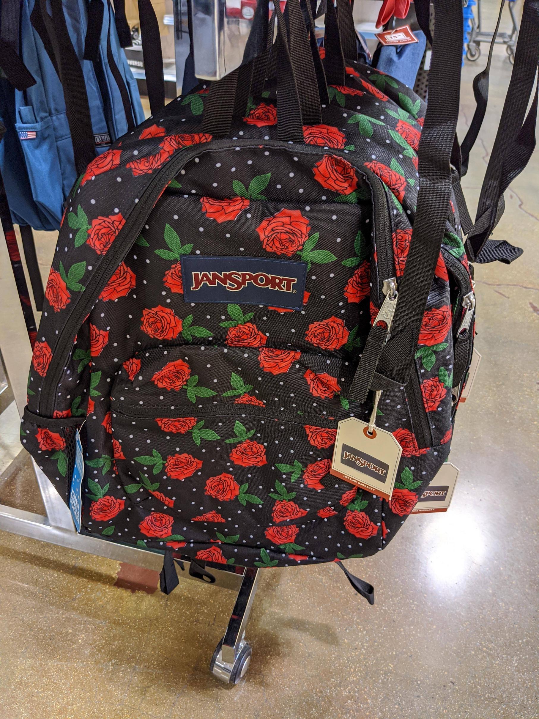 Wish I had a reason to use this backpack! | Scrolller