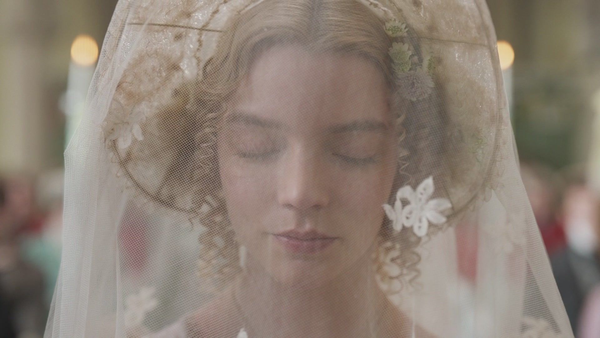 Wishing well | Scrolller