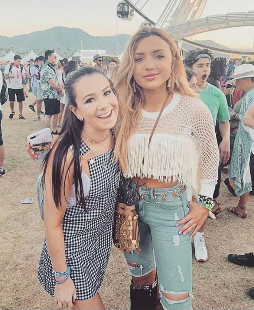 With a fan | Scrolller