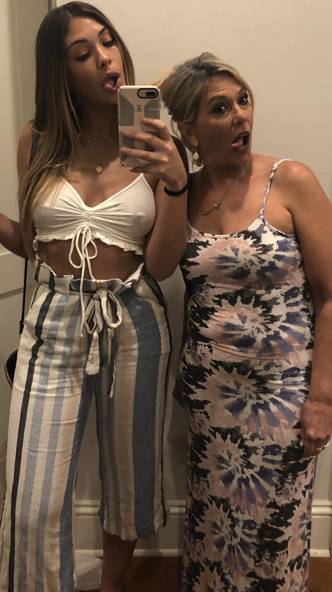 With her mommy | Scrolller