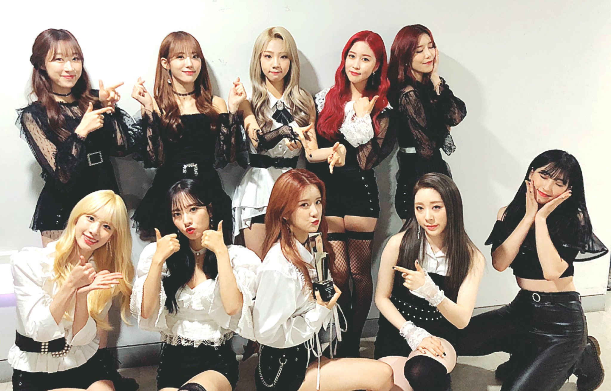 WJSN wins the New Wave Award at 2018 AAA! | Scrolller
