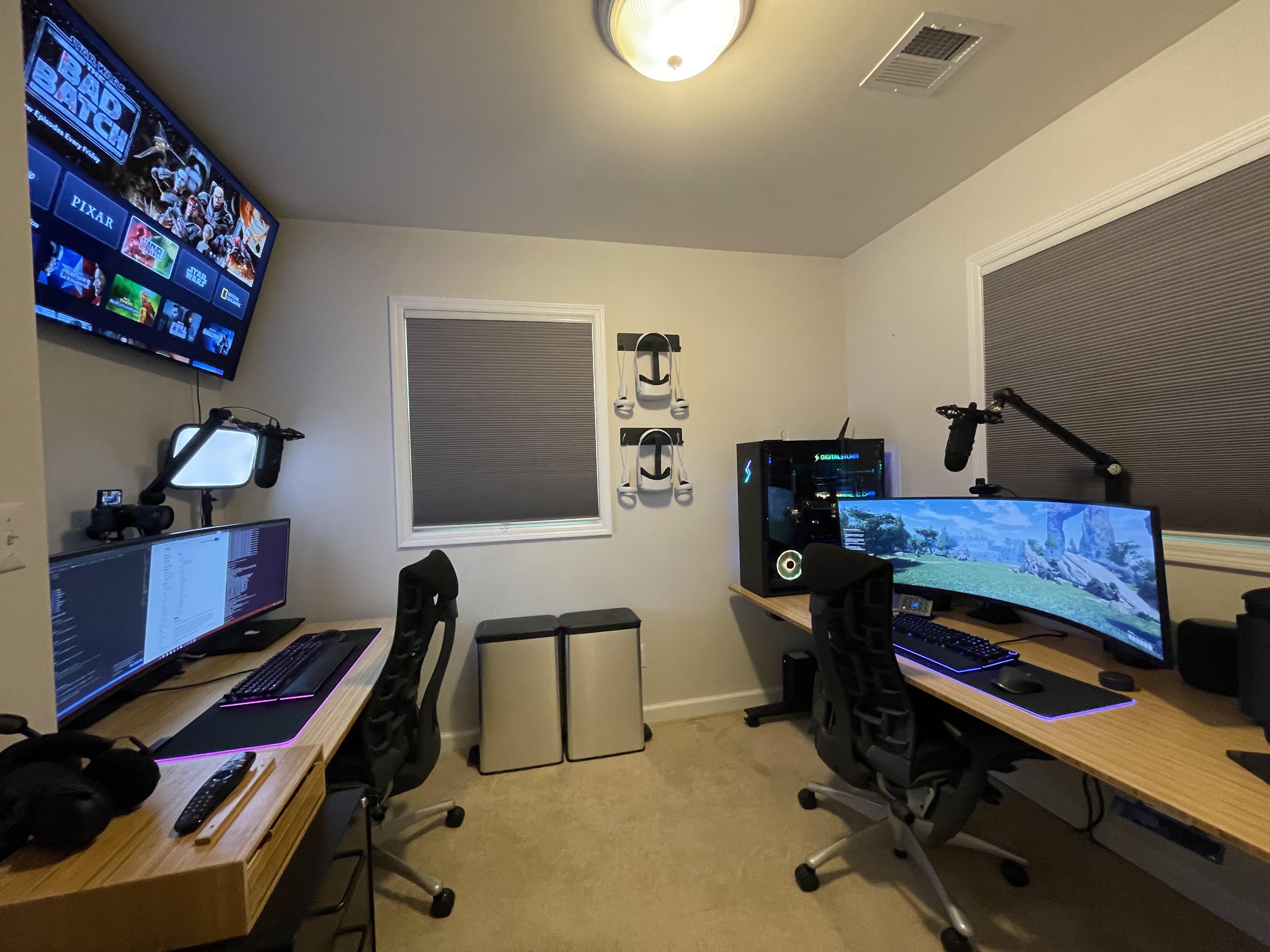 Work and Play Setup | Scrolller