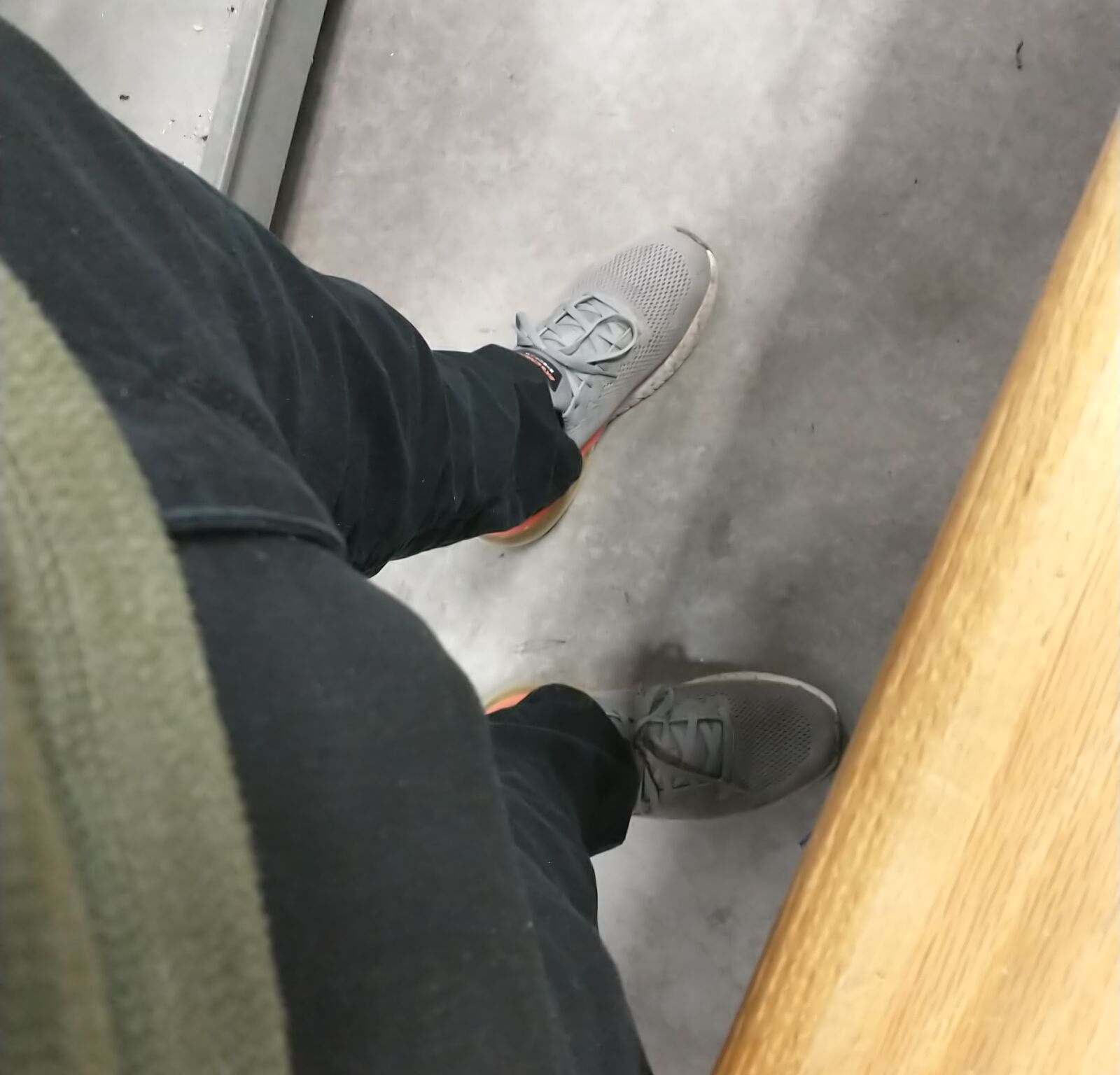 Work bulge | Scrolller