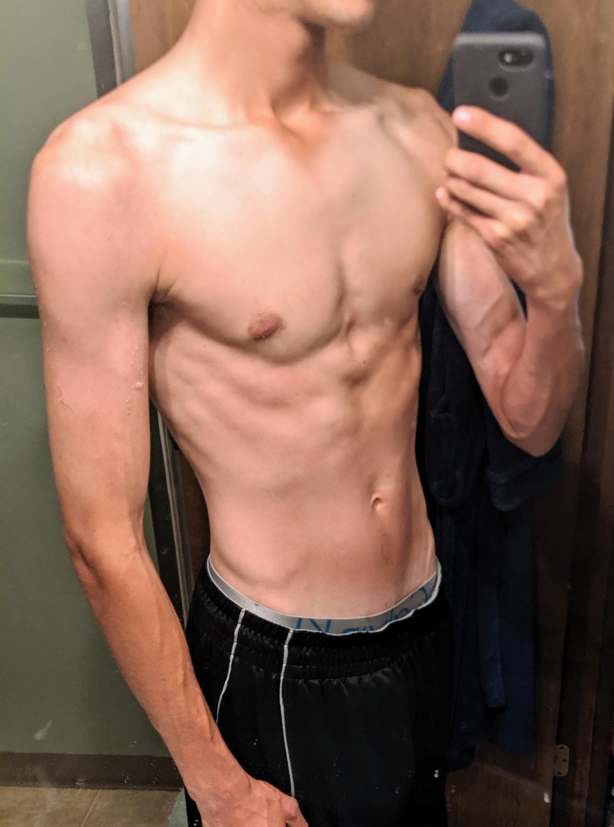 Working on my twunk bod | Scrolller