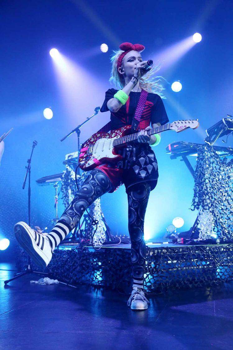 World Princess | Scrolller