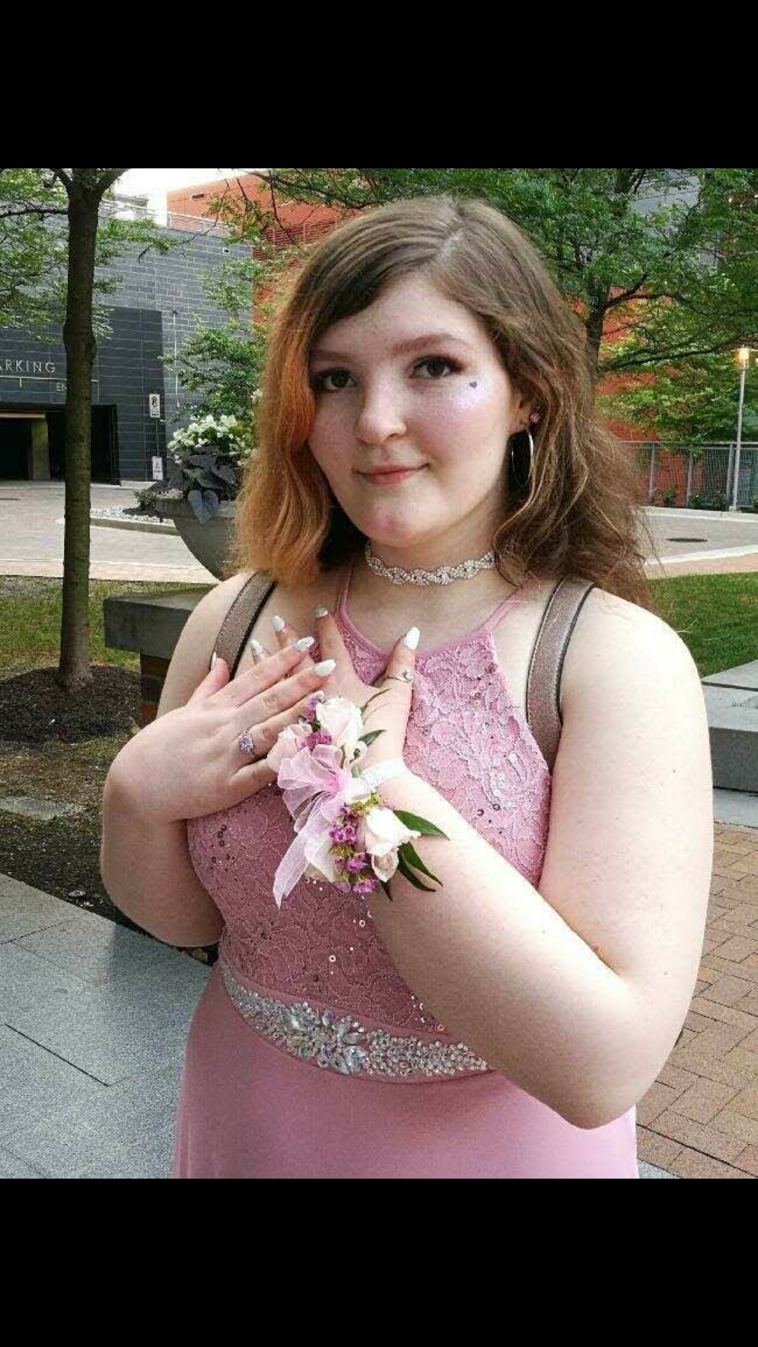 Would you breed me? F (19) | Scrolller