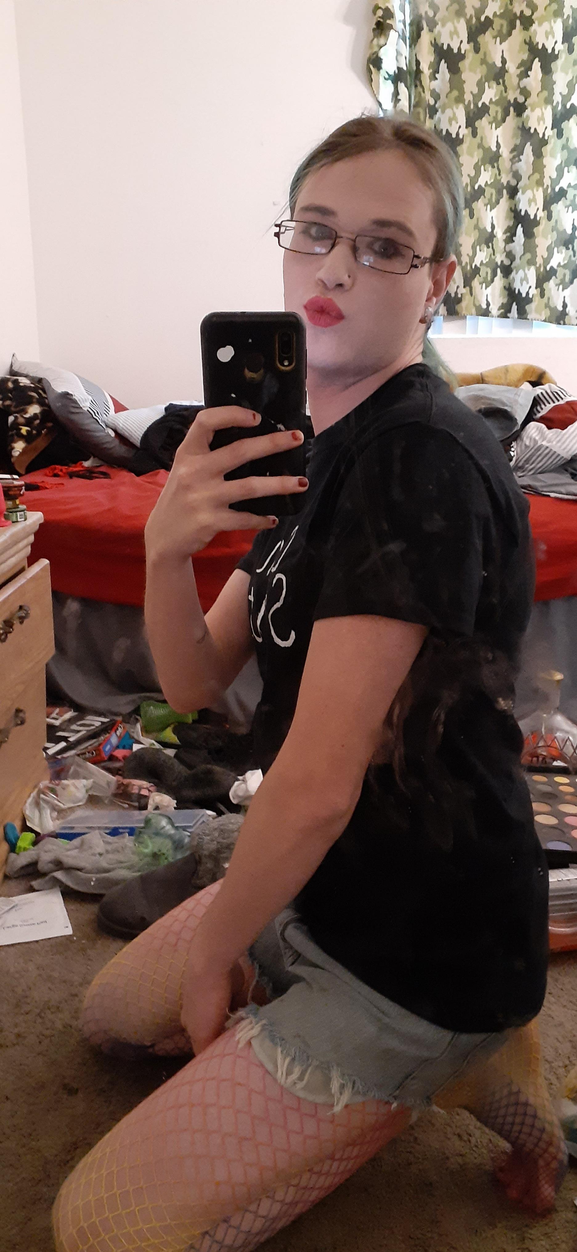 Would you grope me if you saw me like this in public? (Please ignore the mess) | Scrolller