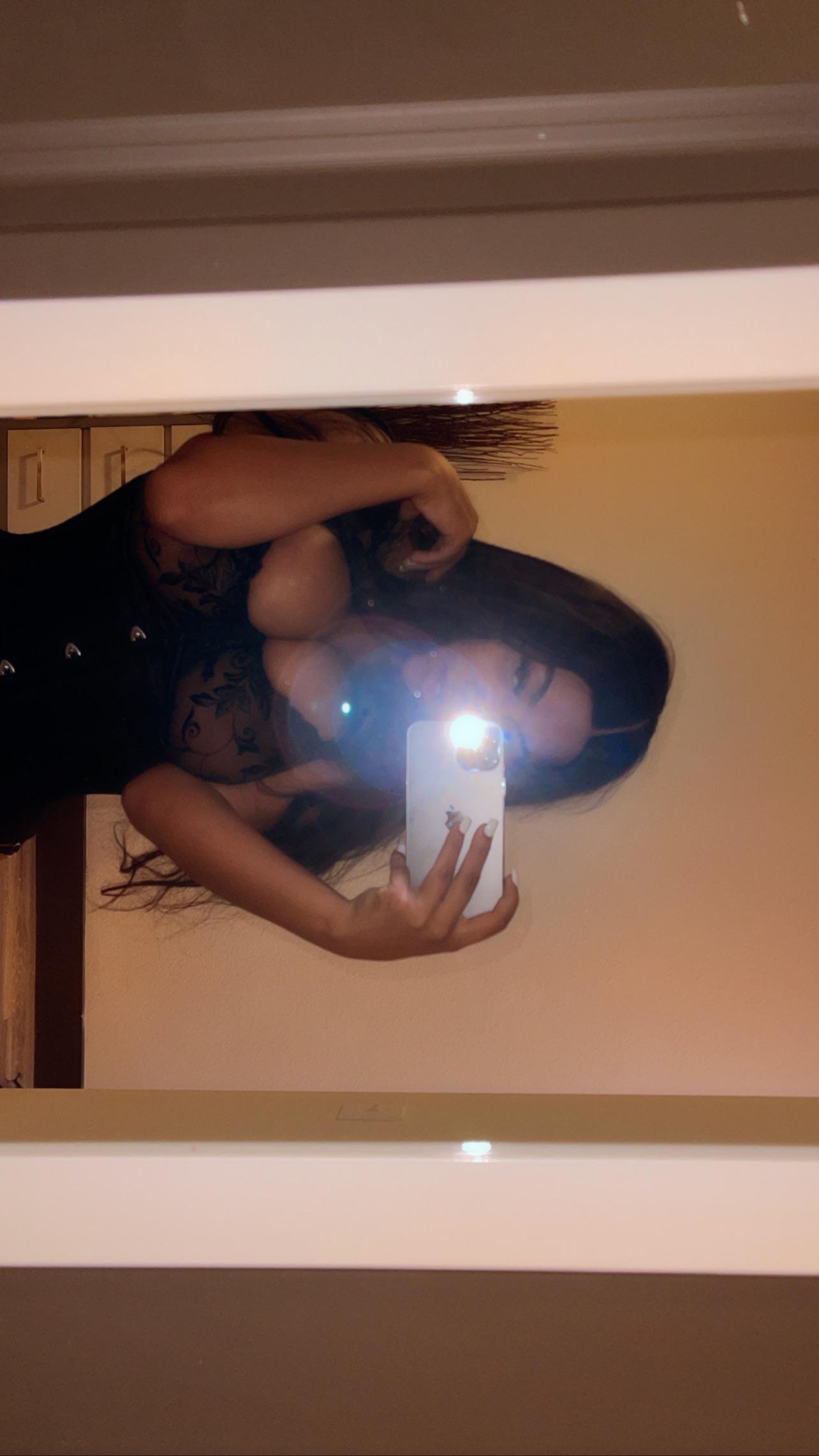 Would you marry me ? | Scrolller