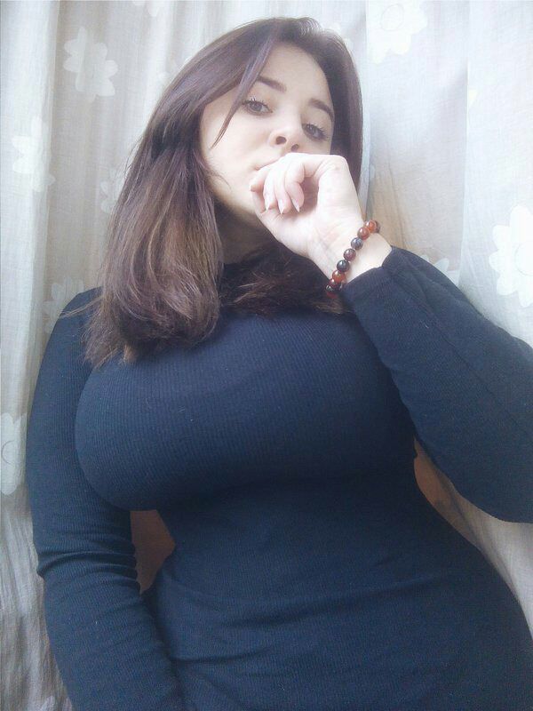 Wow. Walt Disney would struggle to draw these curves! | Scrolller