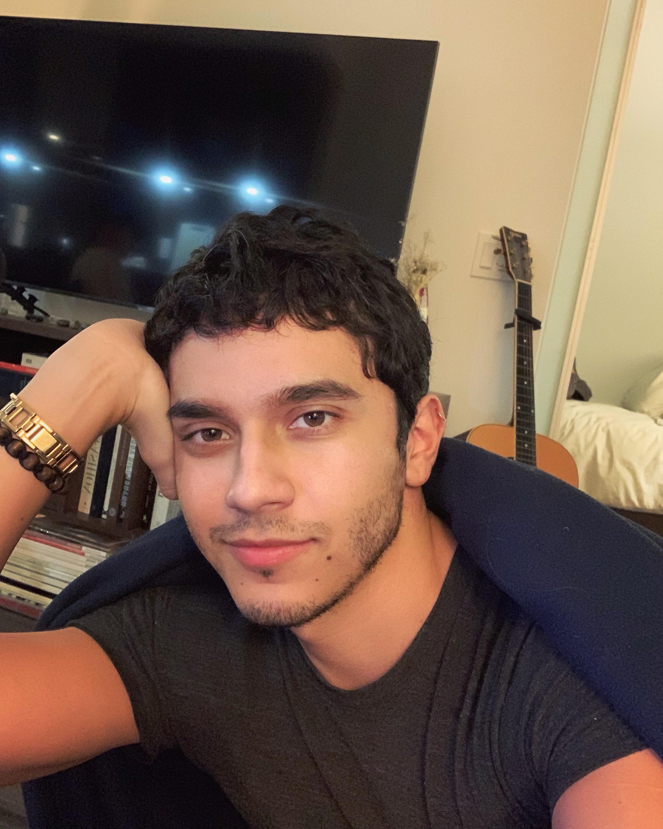 Wrapped up, nice and cozy :) how are you guys staying warm? | Scrolller