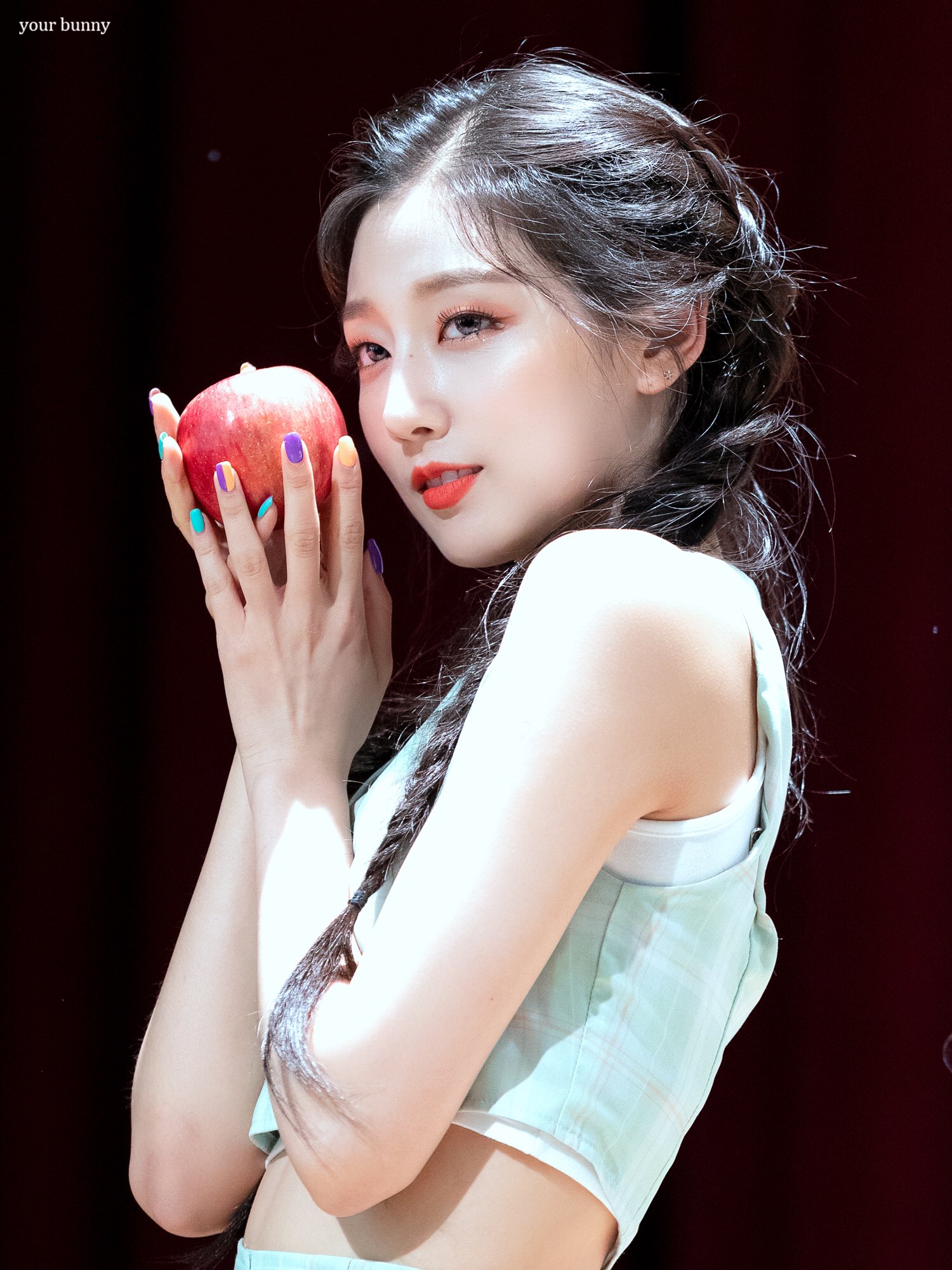 Yein 🍎 | Scrolller