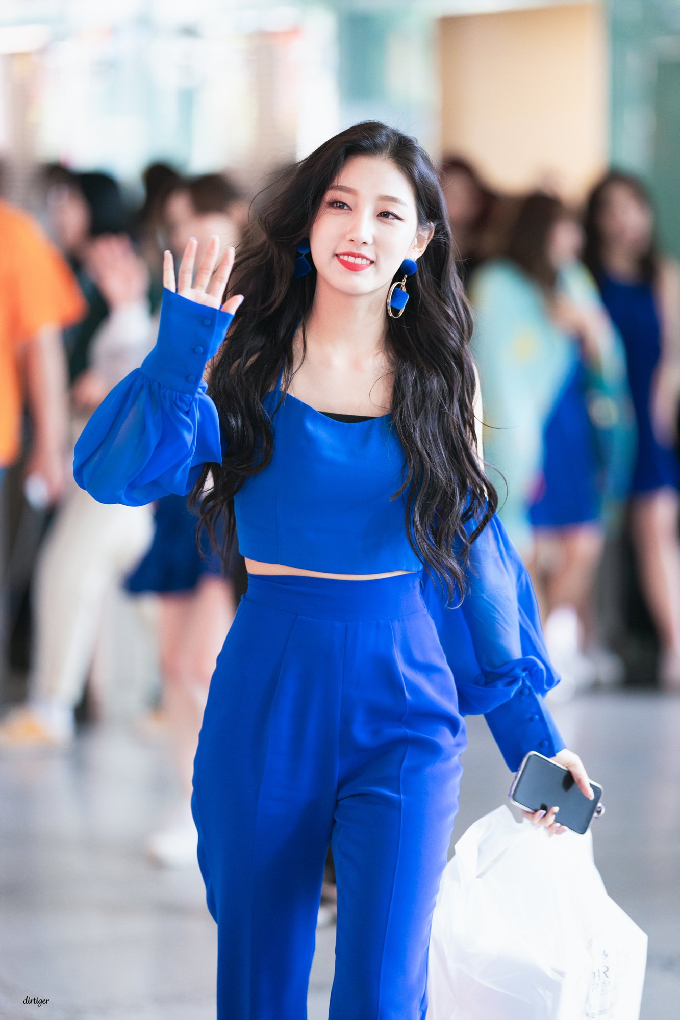Yein | Scrolller