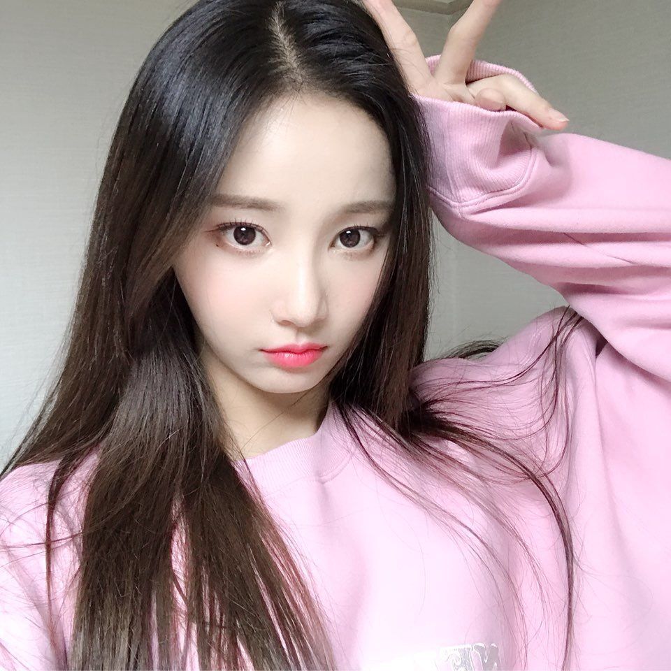 Yeonwoo Wednesday | Scrolller