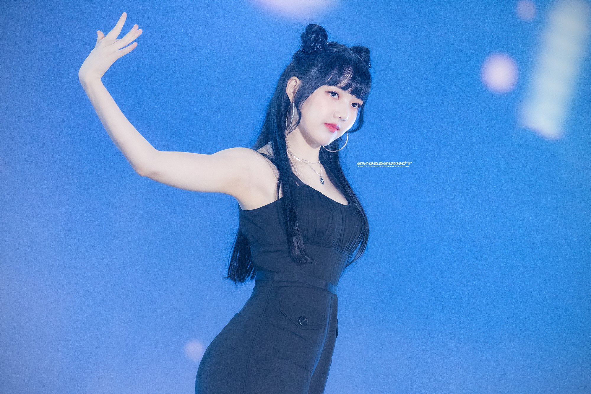 Yerin | Scrolller