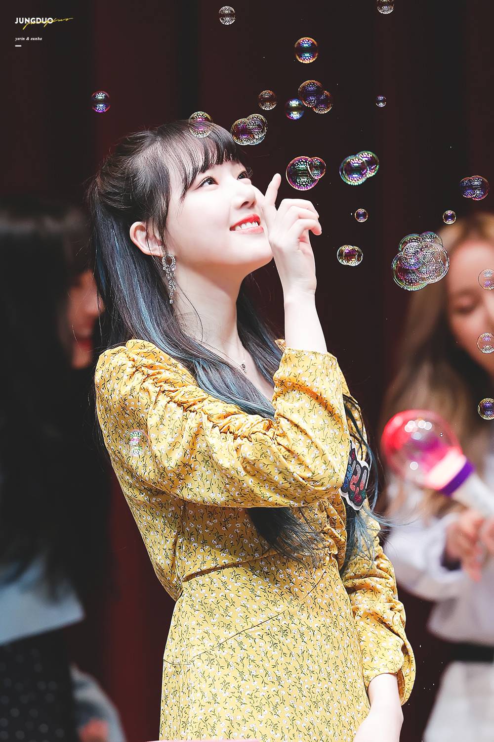 Yerin and bubbles | Scrolller