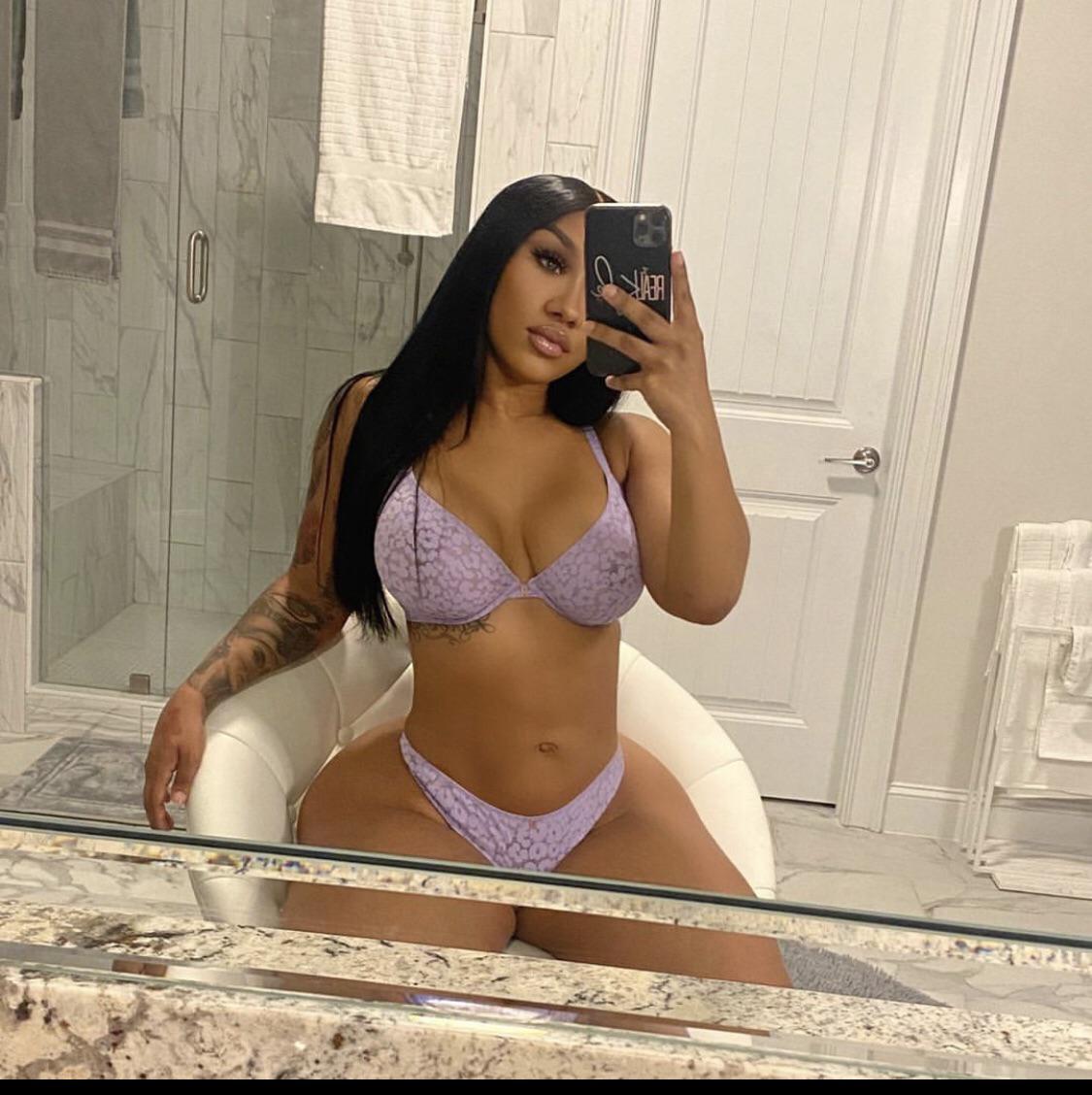 Yooo 😳🥵 | Scrolller