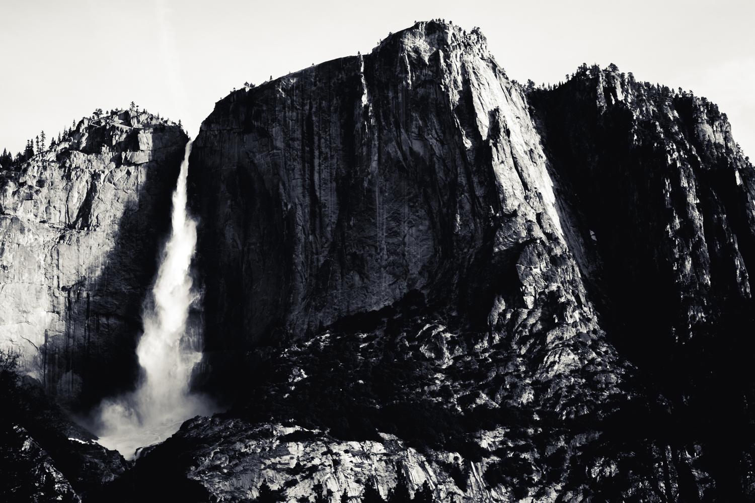 Yosemite Falls | Scrolller