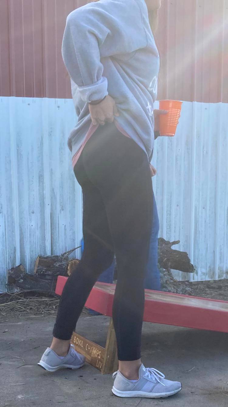 Young cousin teasing me | Scrolller