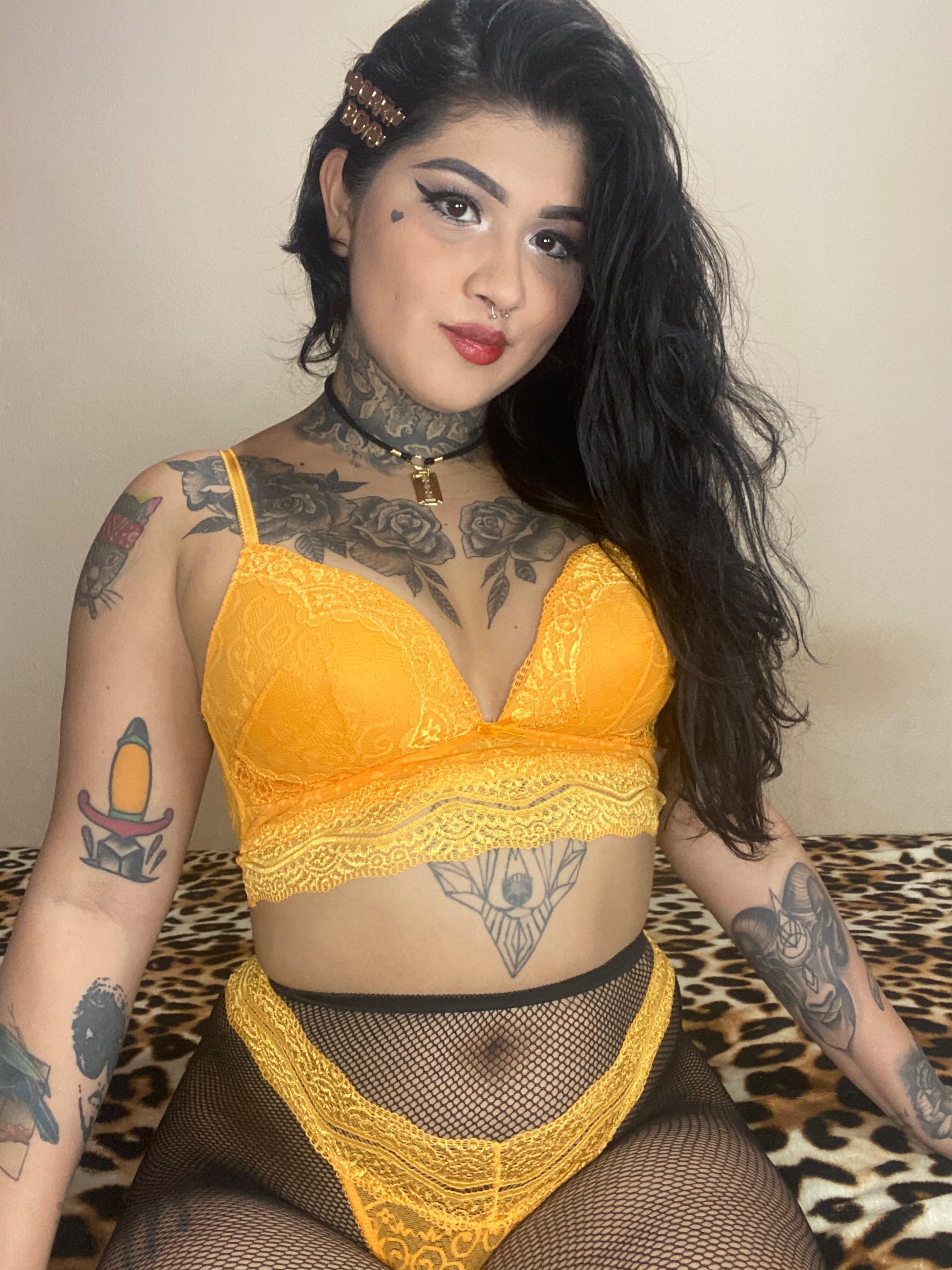 Your favorite egirl | Scrolller