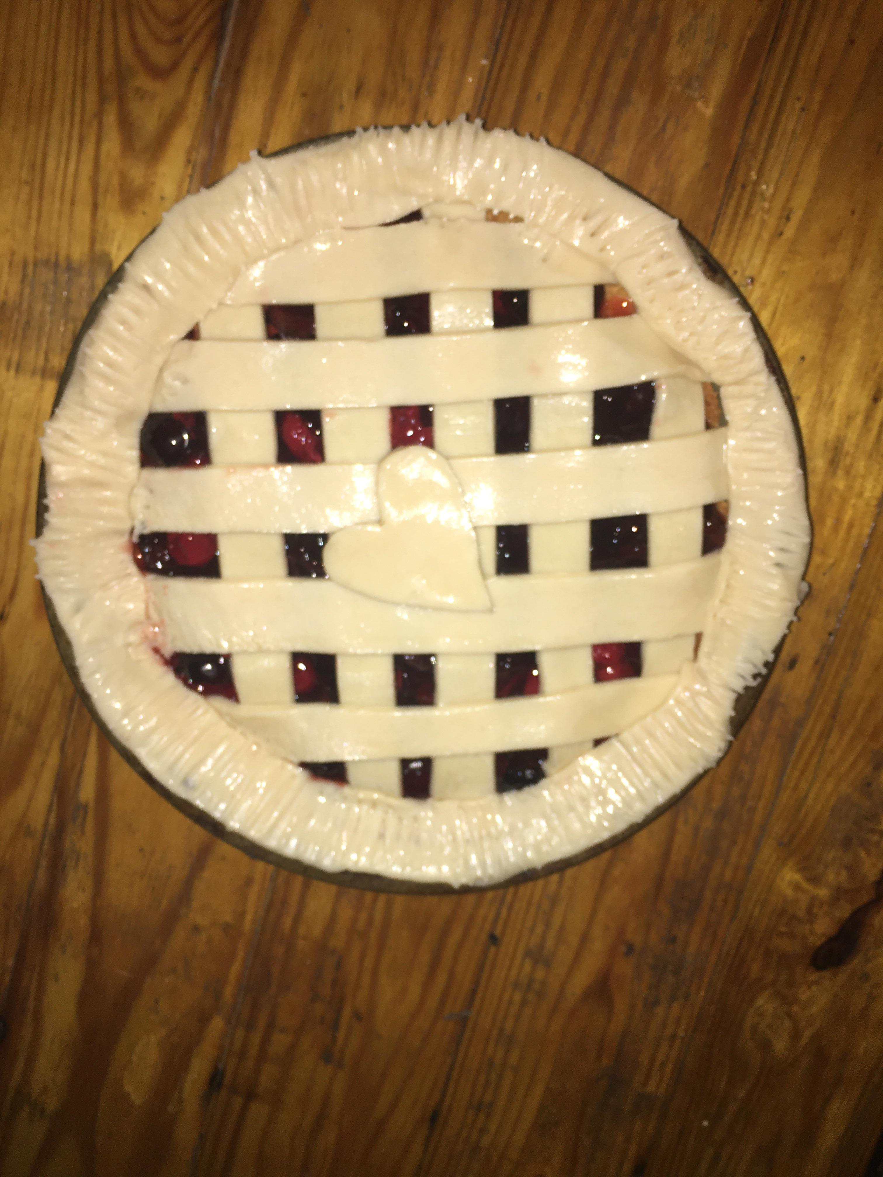 Yummy cherry pie! 🍒 🥧 | Scrolller