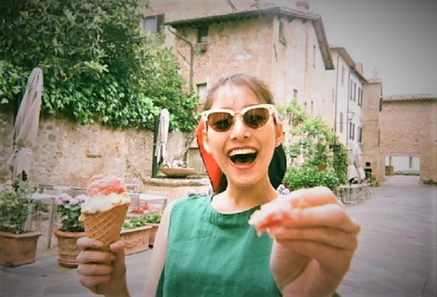 Yummy ice-cream, want some! | Scrolller