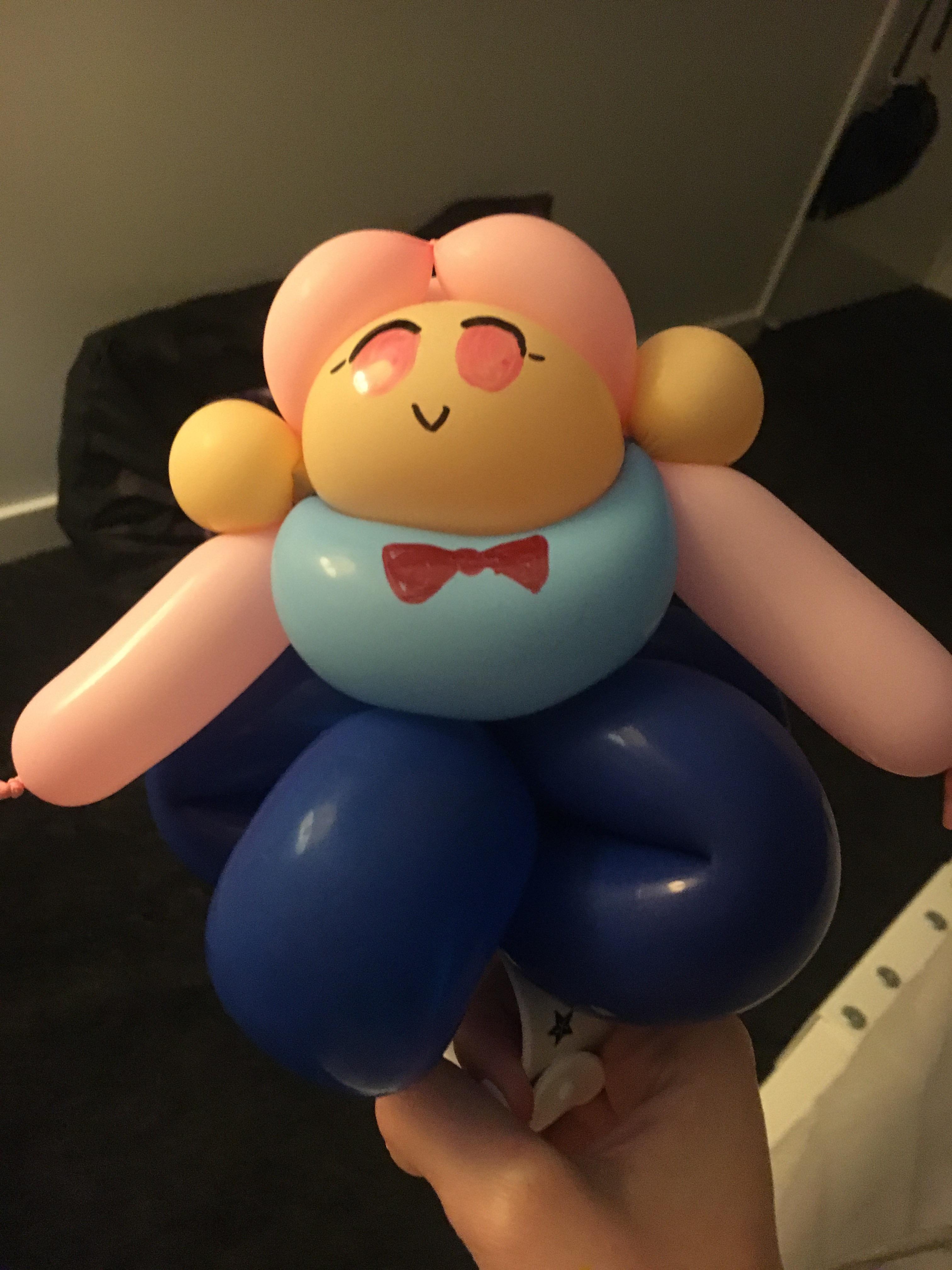 Yuno Gasai made out of balloons!! | Scrolller