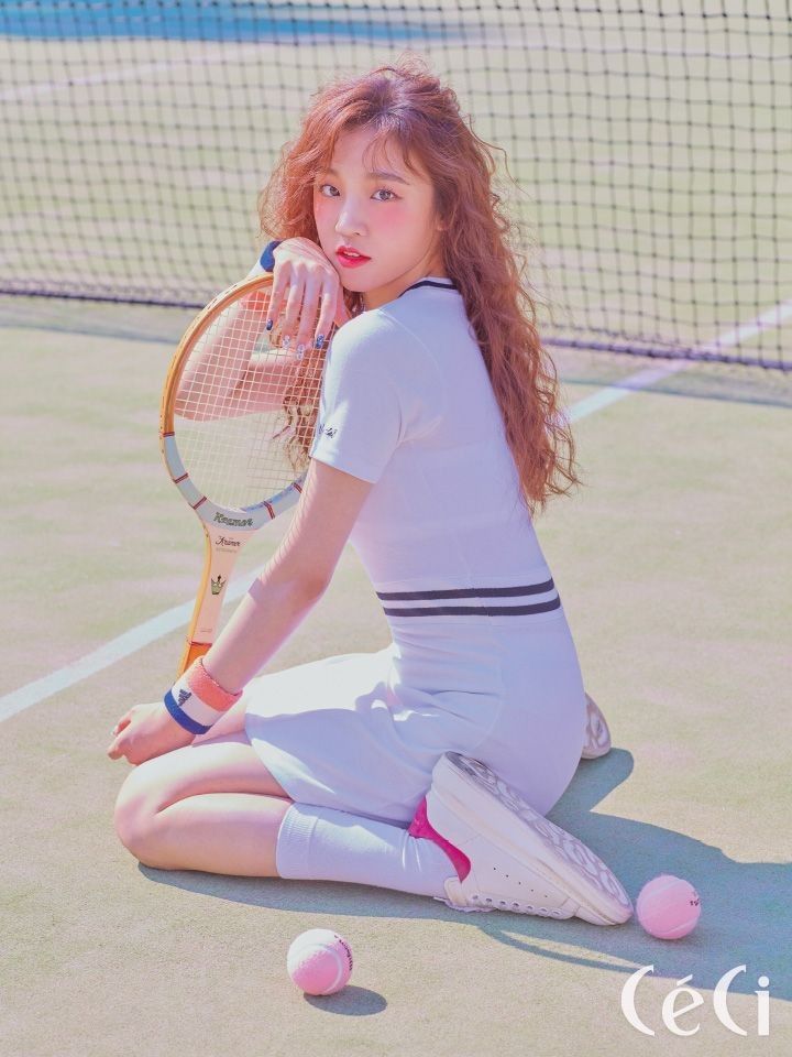 Yuqi | Scrolller
