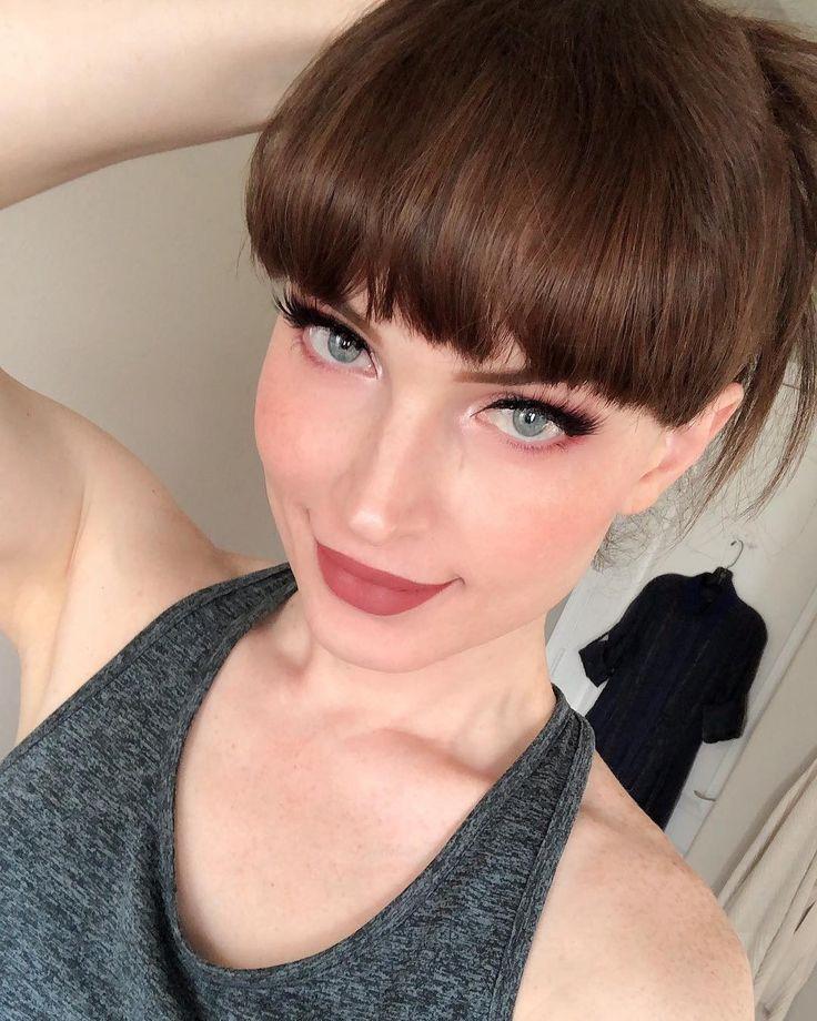 Natalie Mars | Scrolller