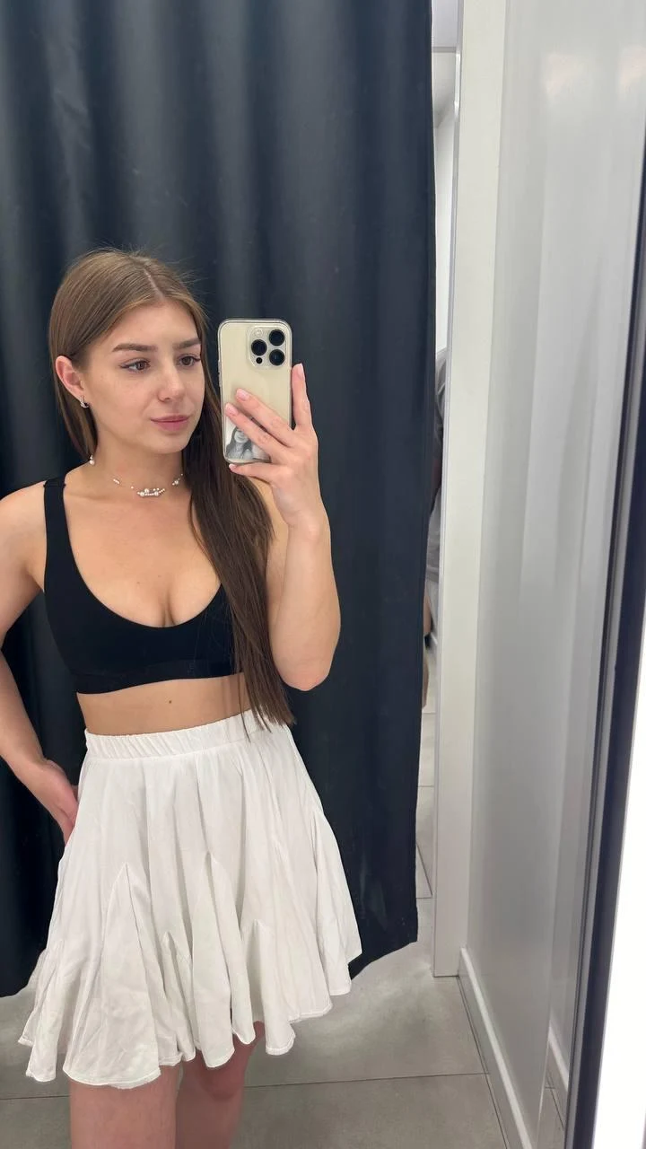 new crop top | Scrolller