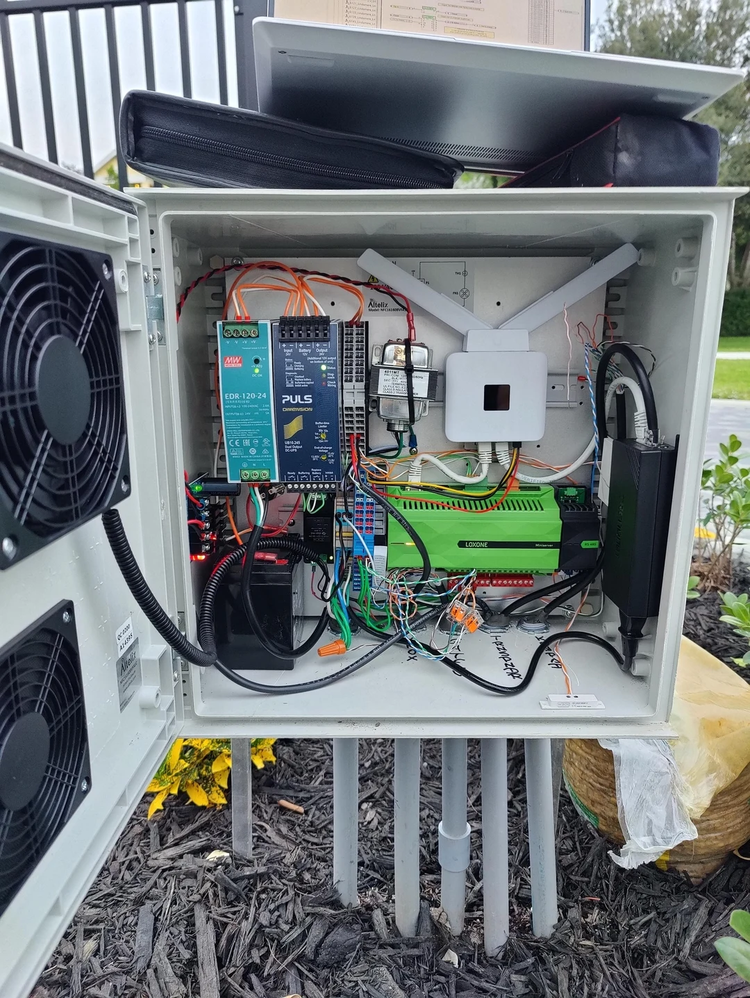 UMR Unifi LTE router speed | Scrolller