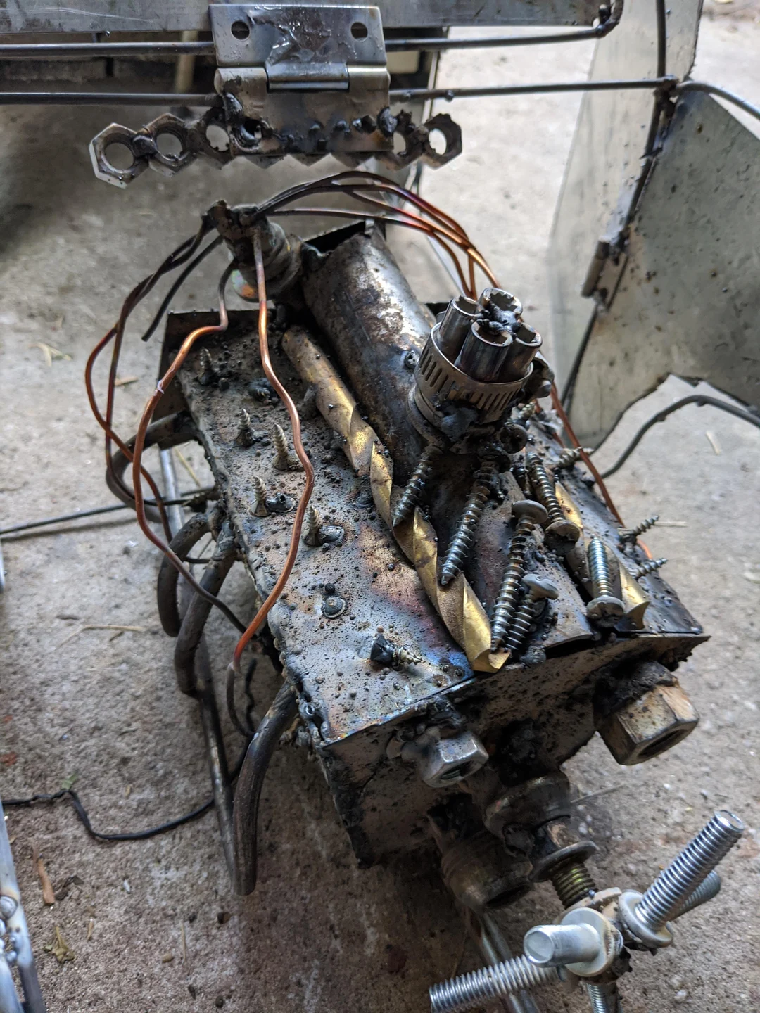 metal motor, me, metal and flux core, 2022 | Scrolller