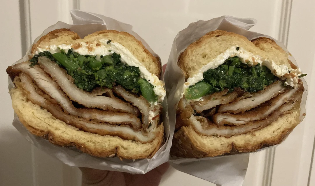 Chicken cutlet, broccoli rabe, fresh mozzarella | Scrolller