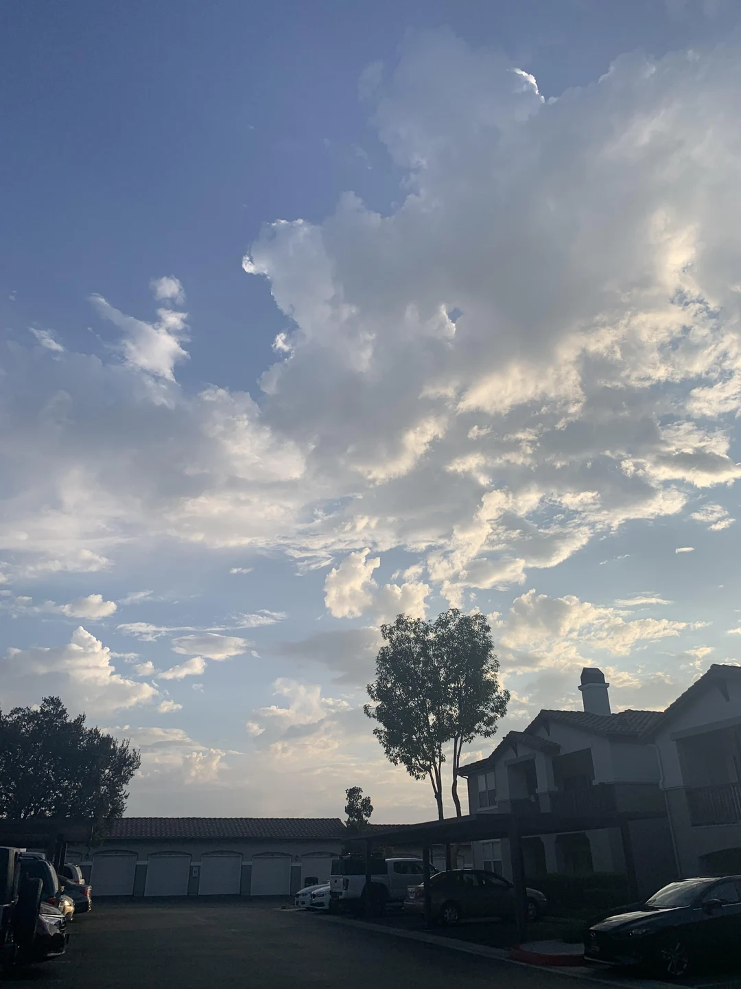 Sky photo. What am I supposed to title this there all the same. | Scrolller