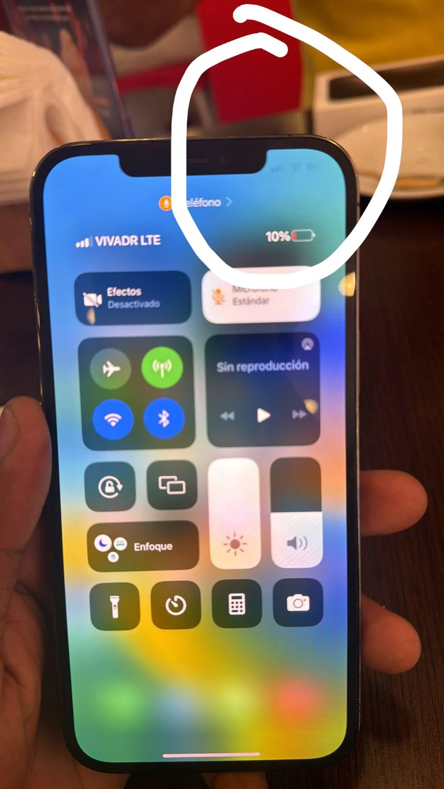 Top Right icon shadows stays always on screen - IPhone 12 Pro Max | Scrolller