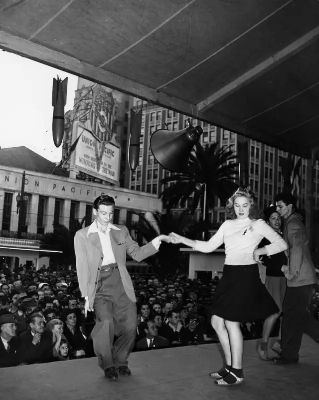 Jitterbugs at Pershing Square, 1940s | Scrolller