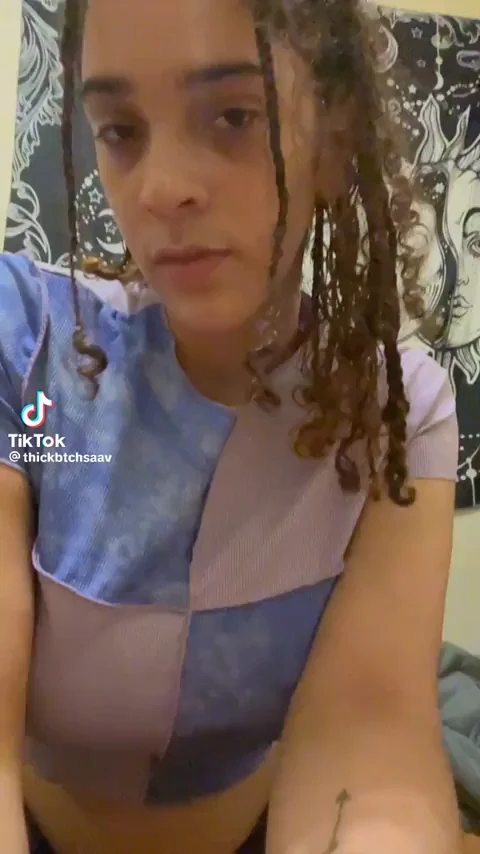 Her 🍑 so jiggly bru🤤 | Scrolller