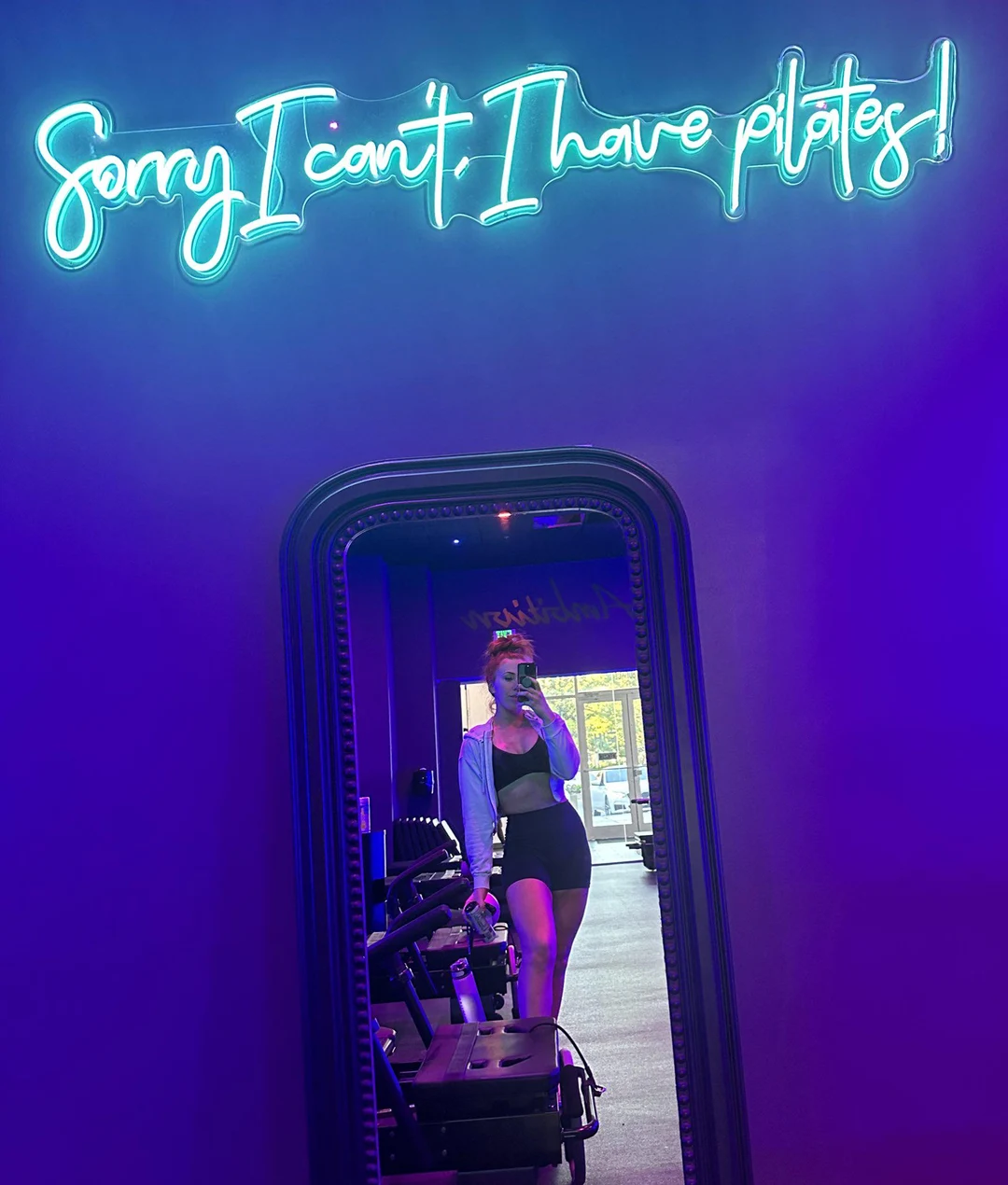 Isla Dawn | Scrolller