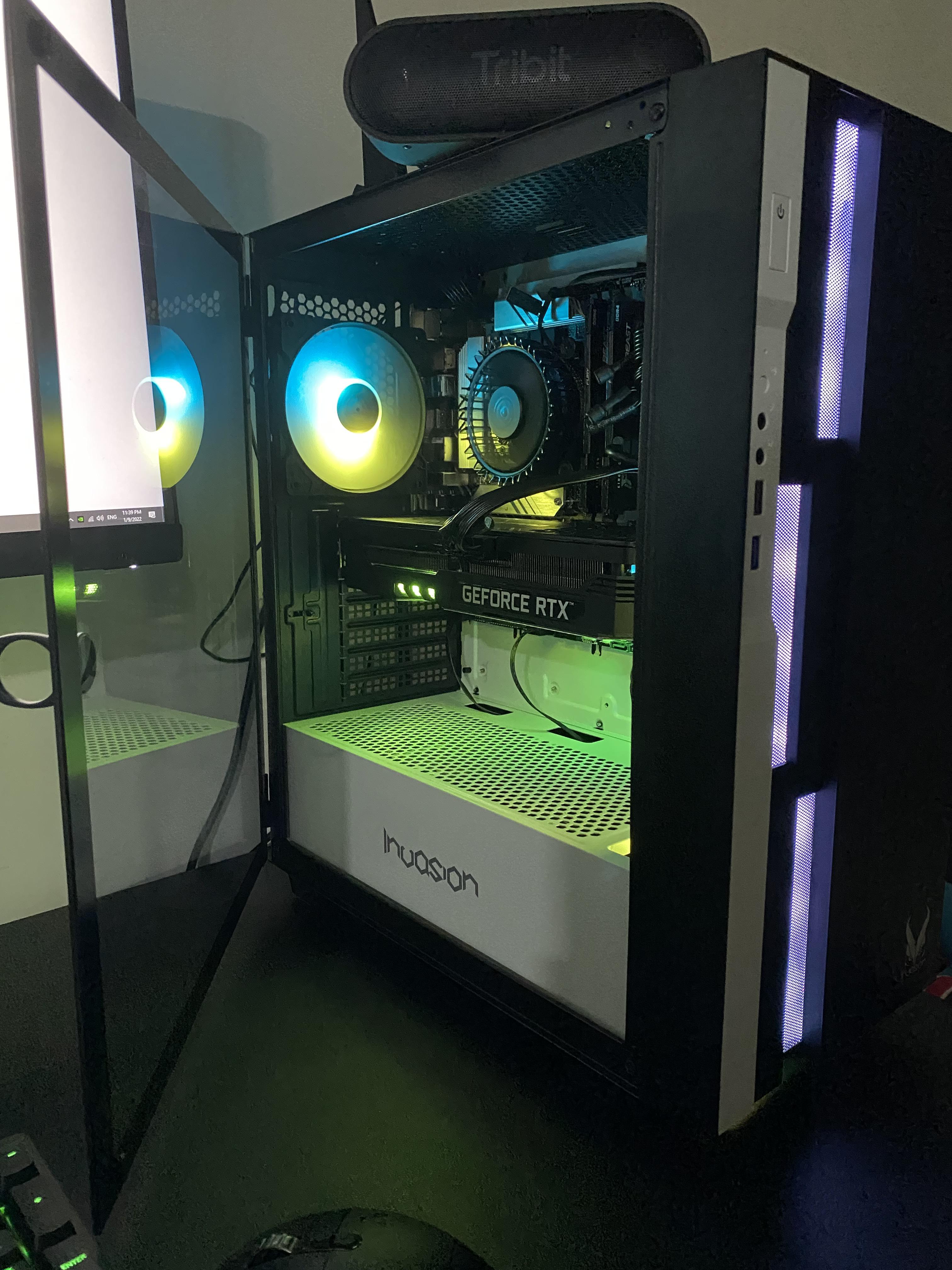 Finally a member of the master race! | Scrolller