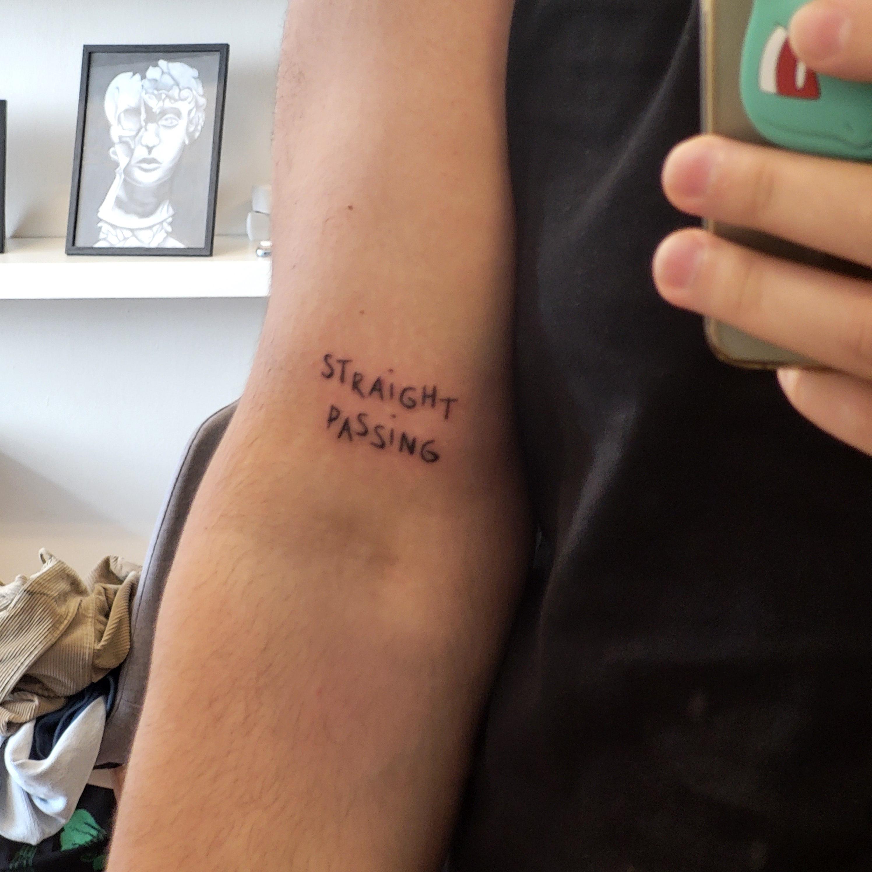 Something happened to my arm | Scrolller