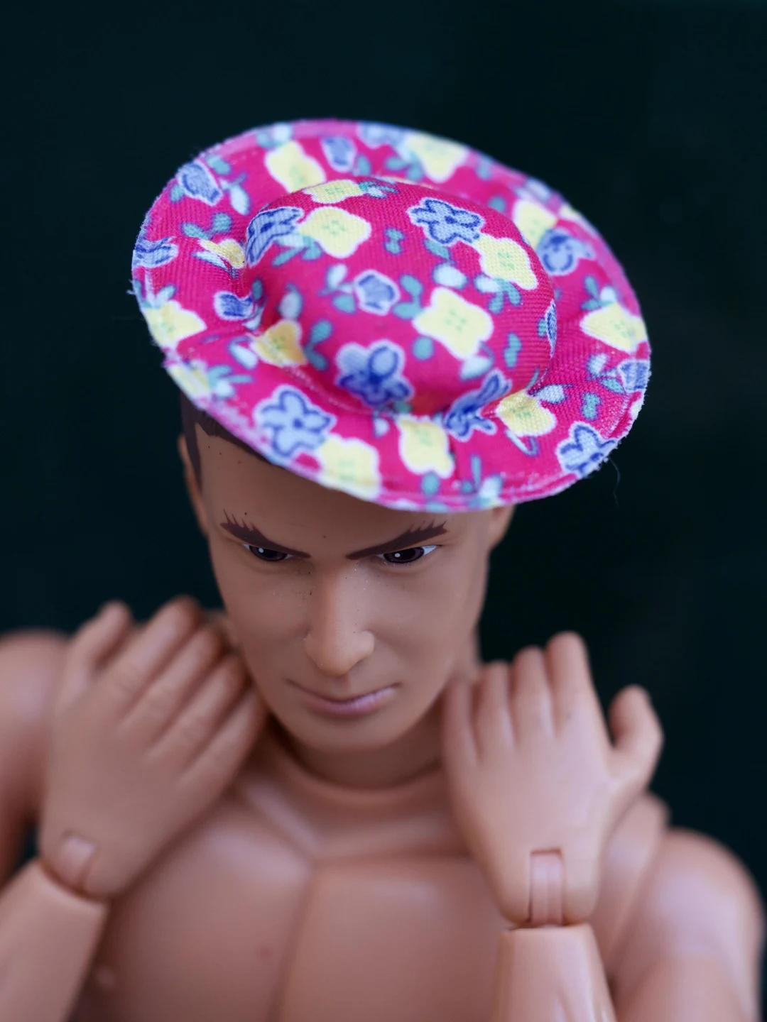 I Am Ken | Scrolller