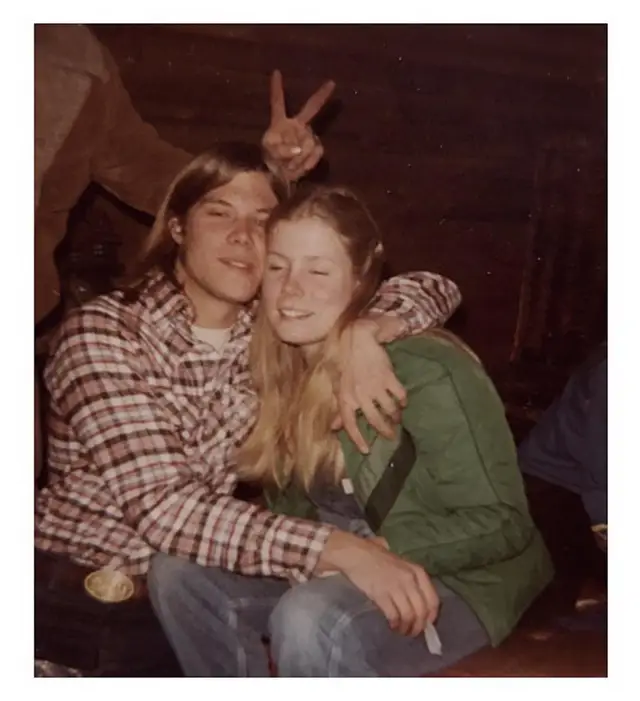 My Mom And Dad In 1979 🖤 Scrolller