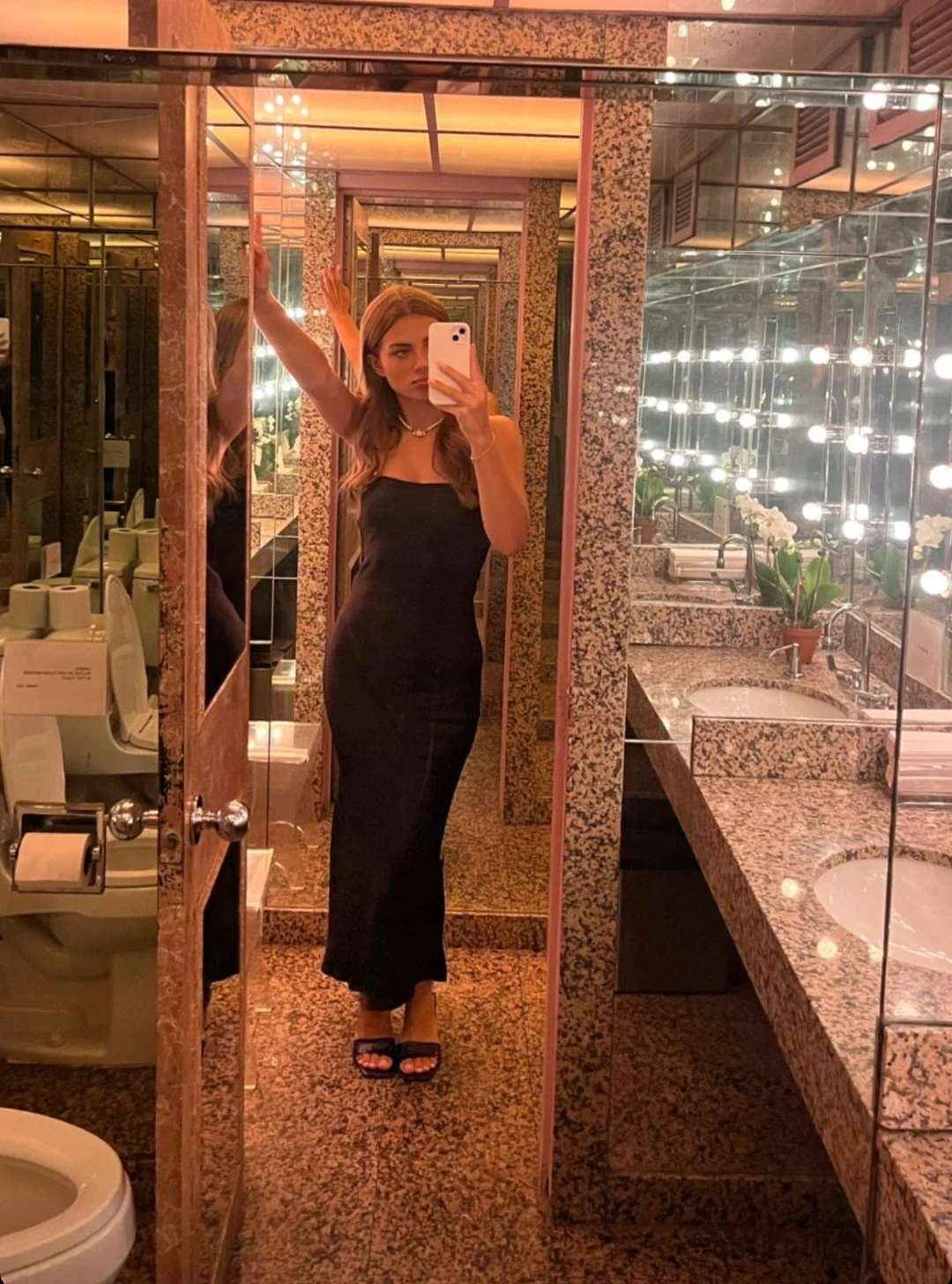 Discover more like Gentlemanboners: Caitlin Carmichael and Related Content | Scrolller