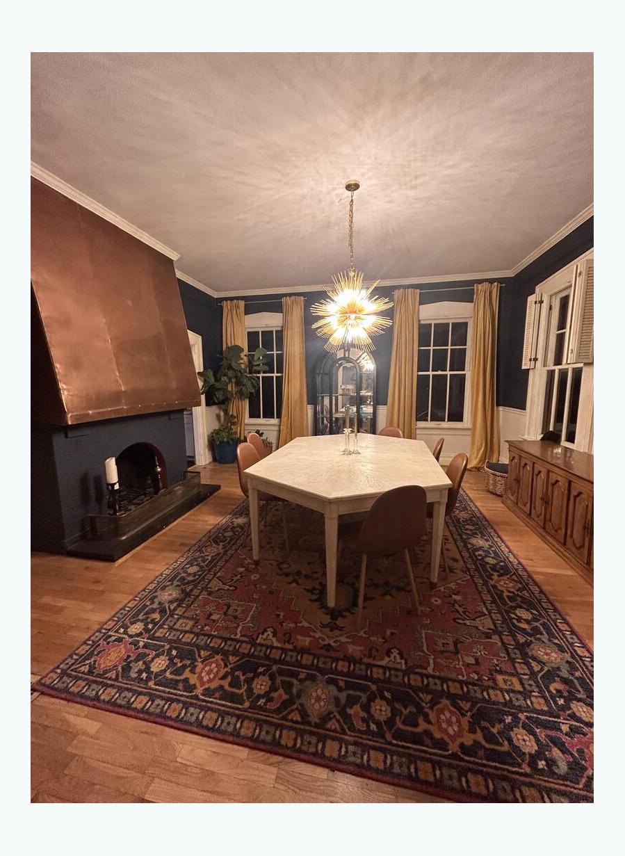 Dining room at night - Sf. Louis, MO | Scrolller