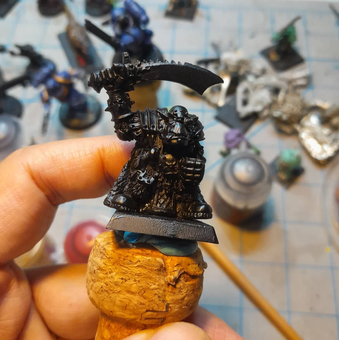 Help identifying a model. is this Games Workshop? | Scrolller