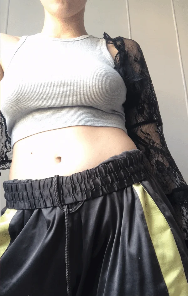 Midriff belly dance - performed by yours truly | Scrolller