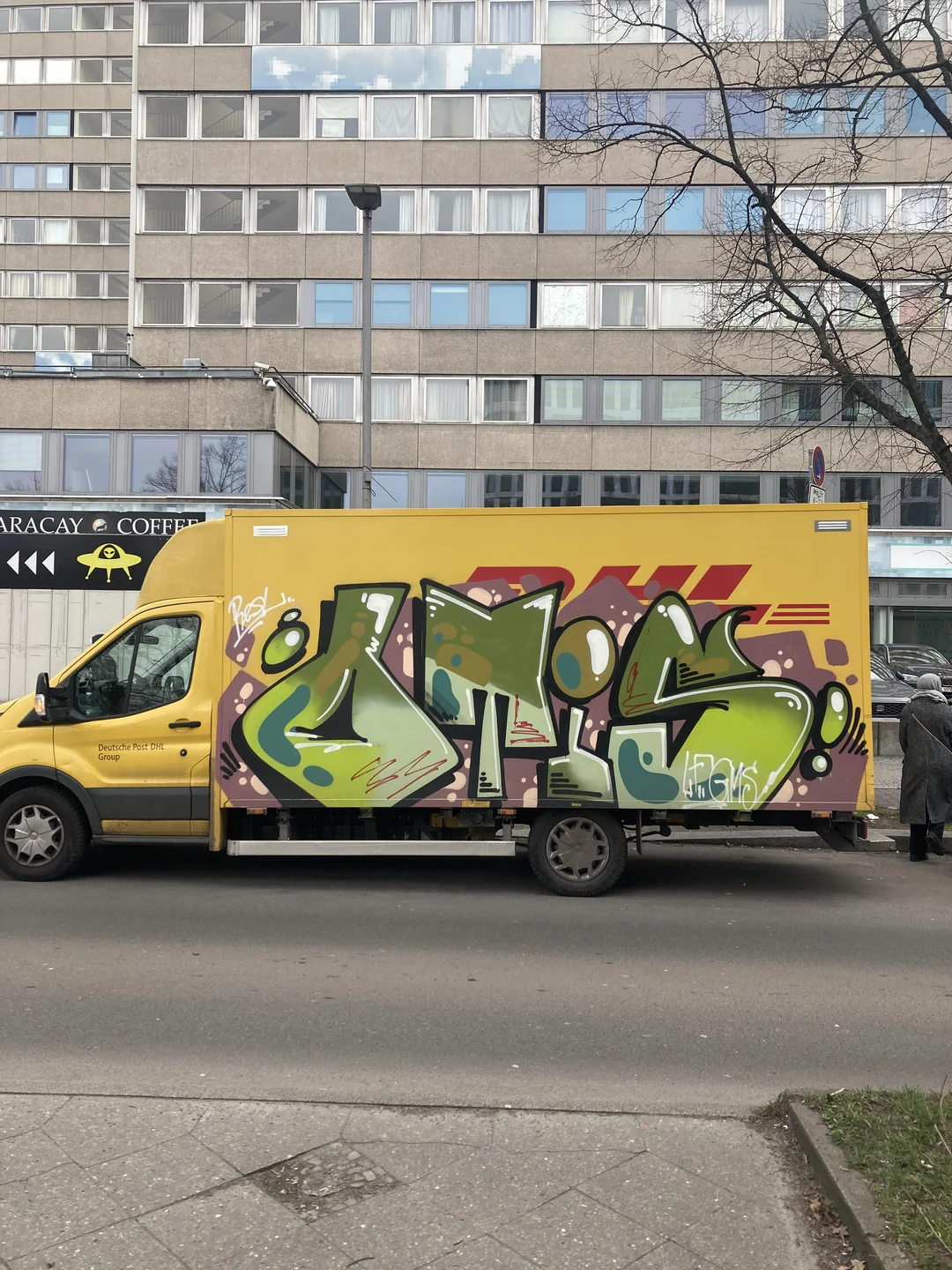 Otis - Berlin | Scrolller