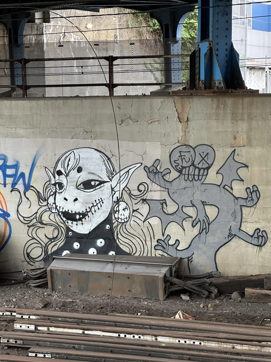 Caught my eye while exploring some tracks | Scrolller