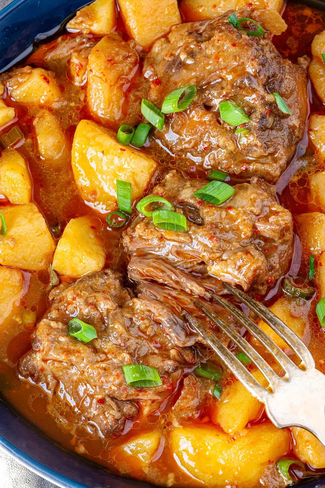 Oxtail and potato soup | Scrolller