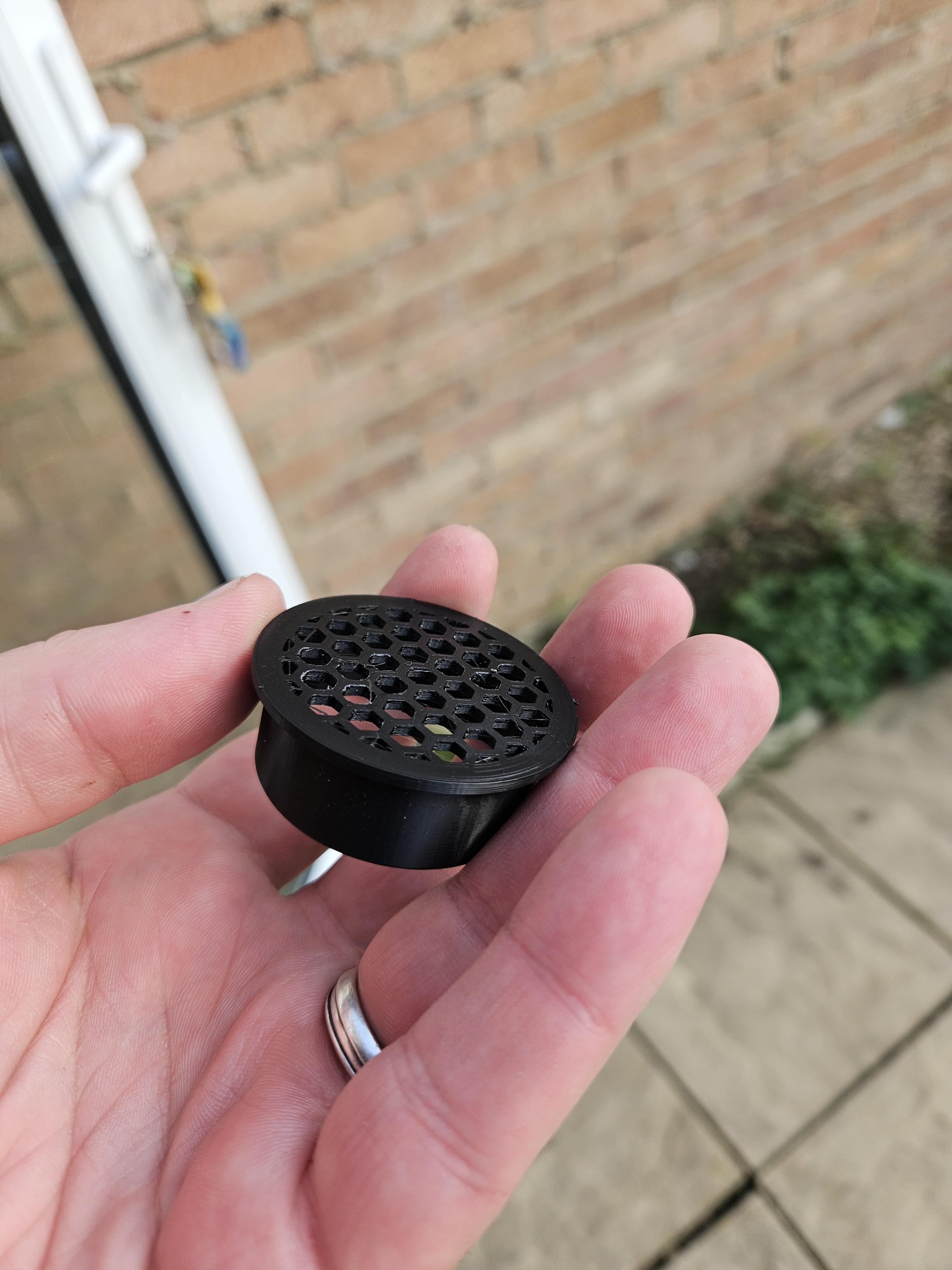 Small soffit vents | Scrolller