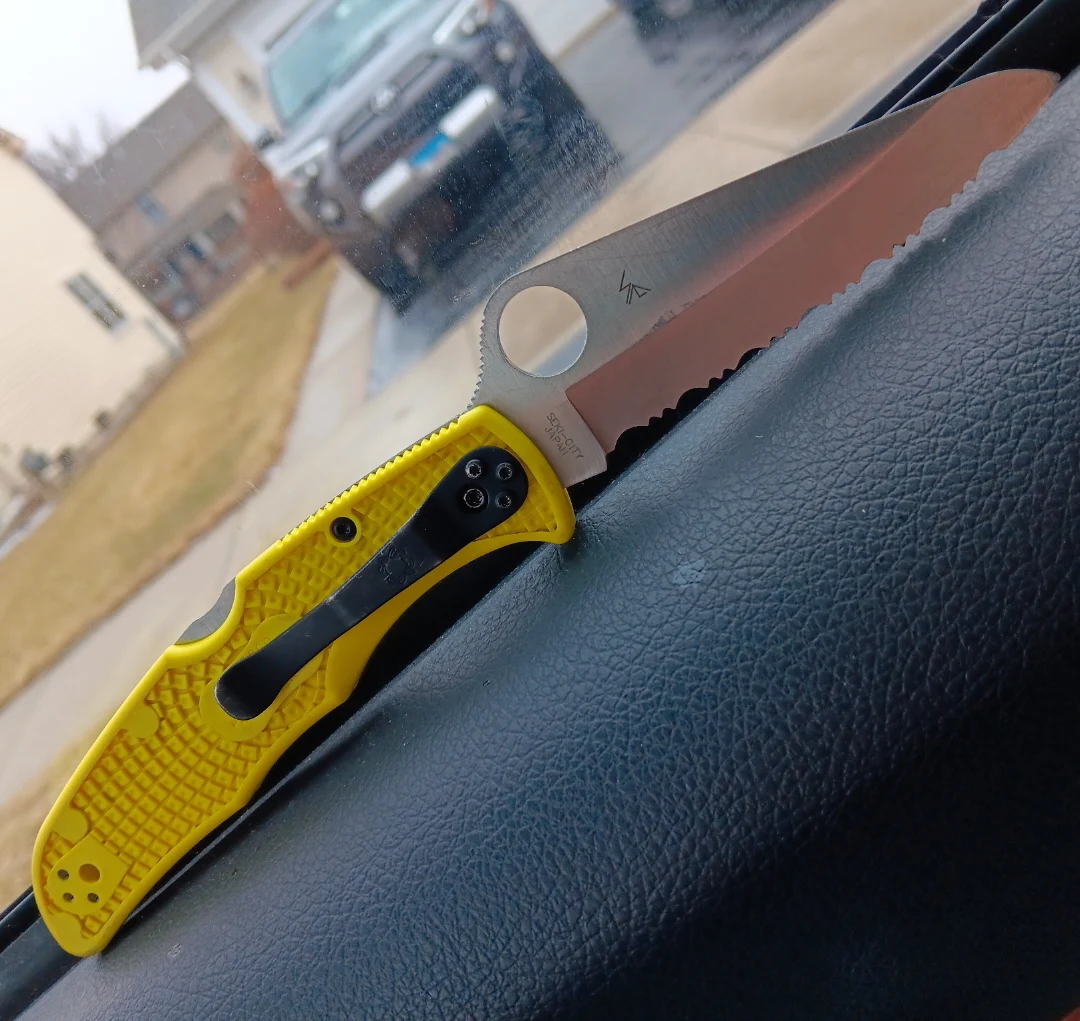 Pocket Check | Scrolller